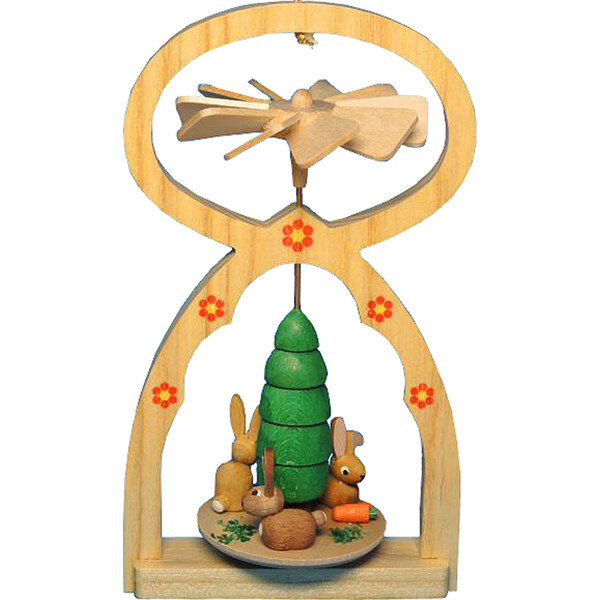 Pyramid, Rabbit - Richard Glaesser Easter | Maisonette