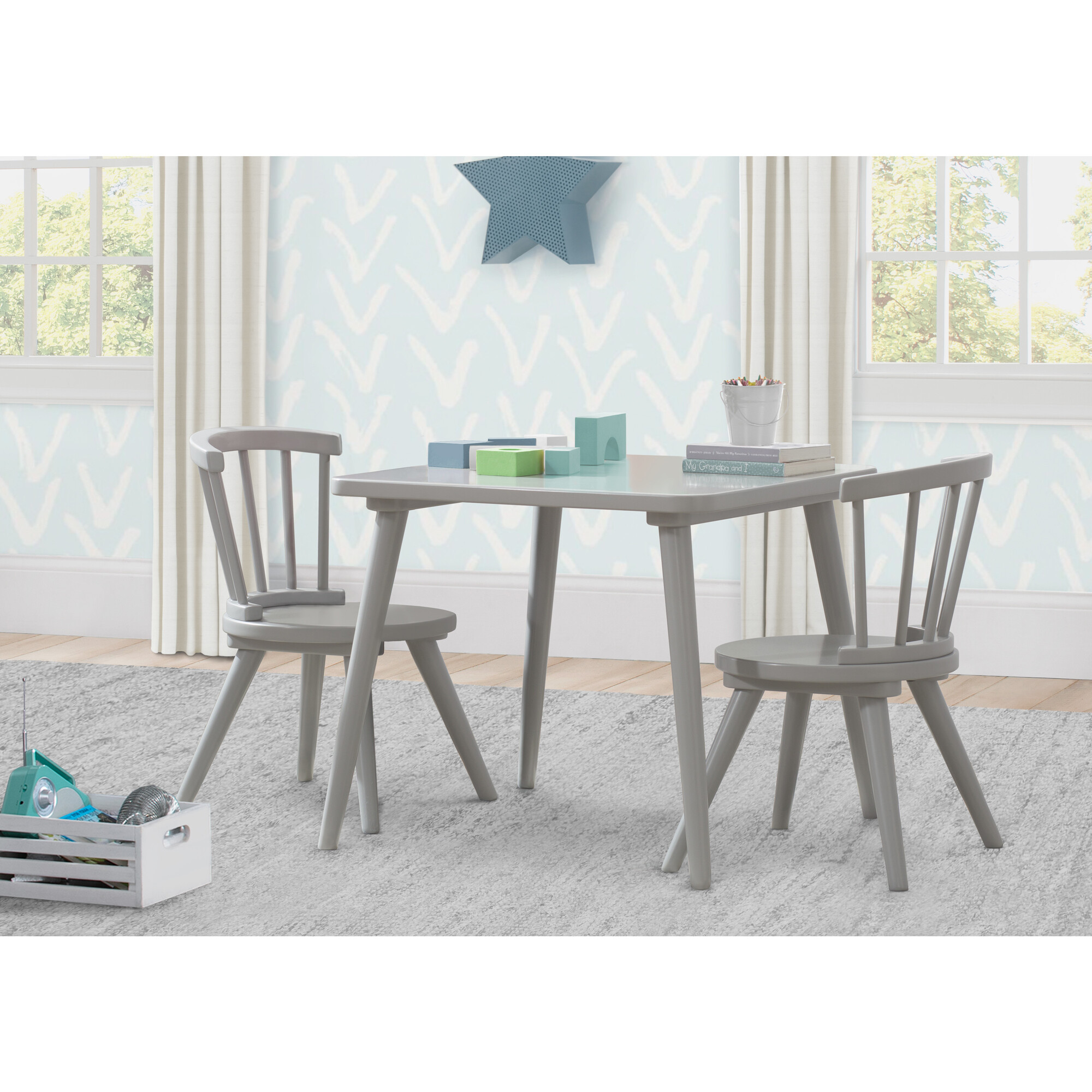 Delta windsor table and chairs store