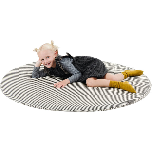 Circle Midi Padded Mat, Stone Stripe - Gathre Activity Gyms & Playmats ...