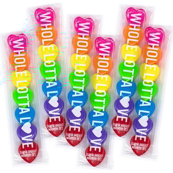 Stackable Heart Marker Favor Set - SNIFTY Arts & Crafts | Maisonette